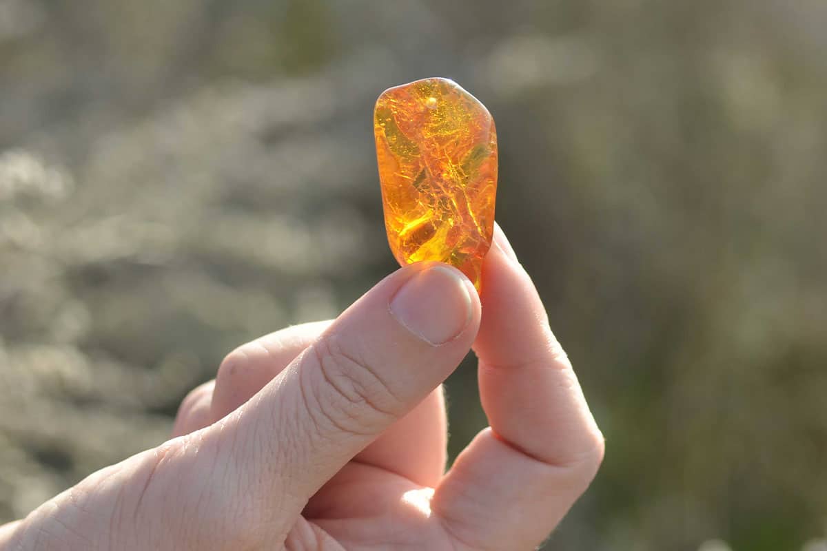 The 15 Best Crystals That Can Be in the Sun & How to Use Them
