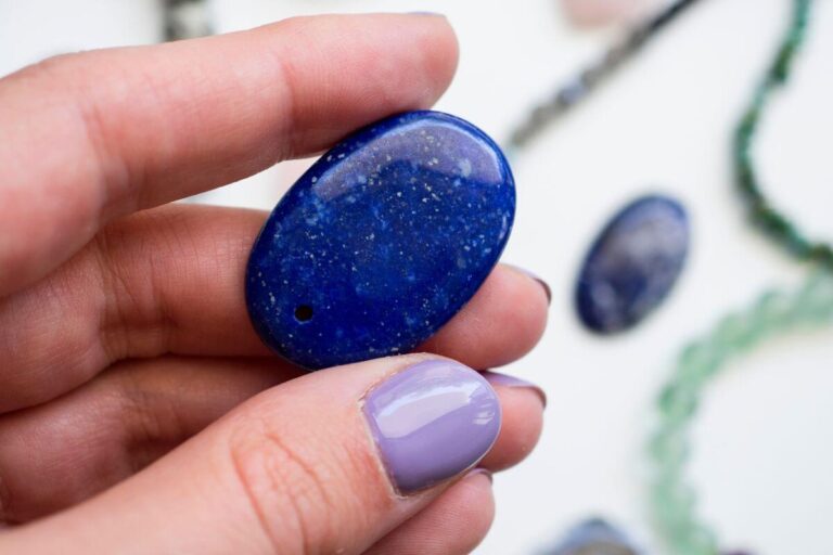 10 Best Crystals for Men & Masculinity [Complete Guide]