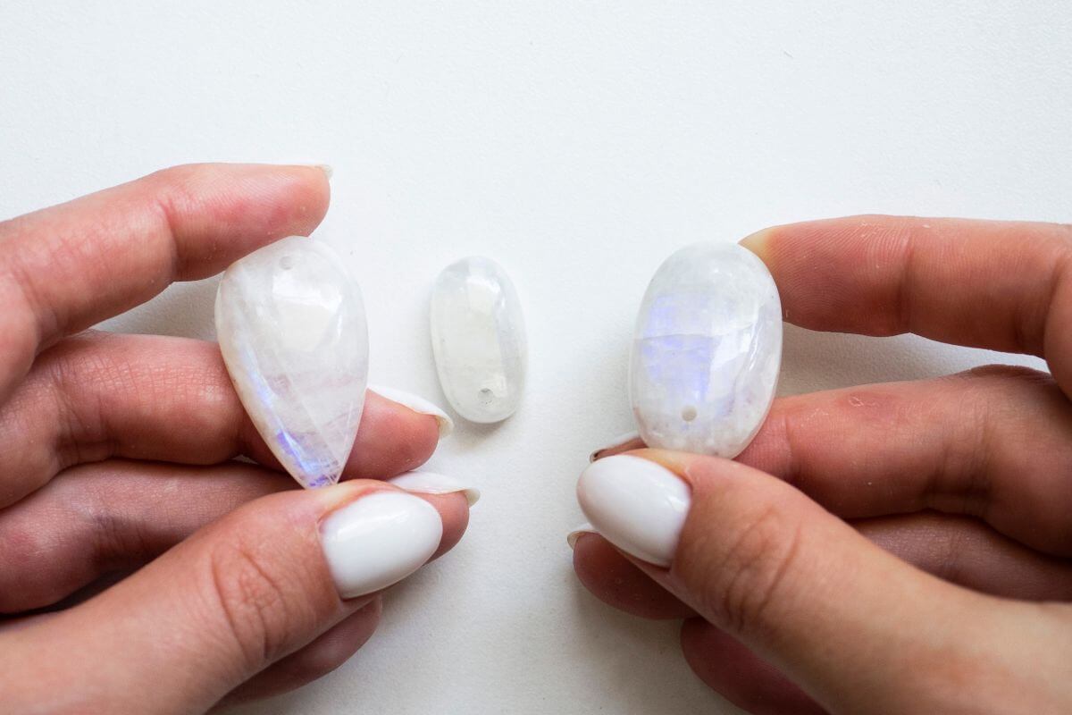 The 15 Best Crystals That Can Be in the Sun & How to Use Them