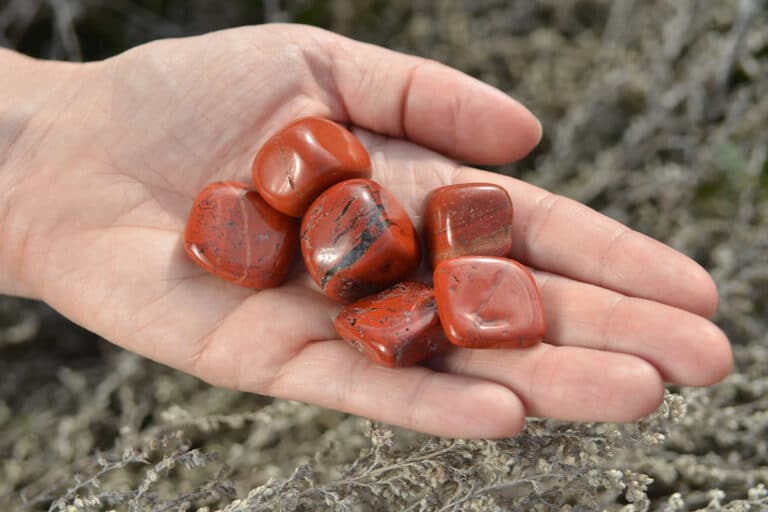 10 Best Crystals for Men & Masculinity [Complete Guide]