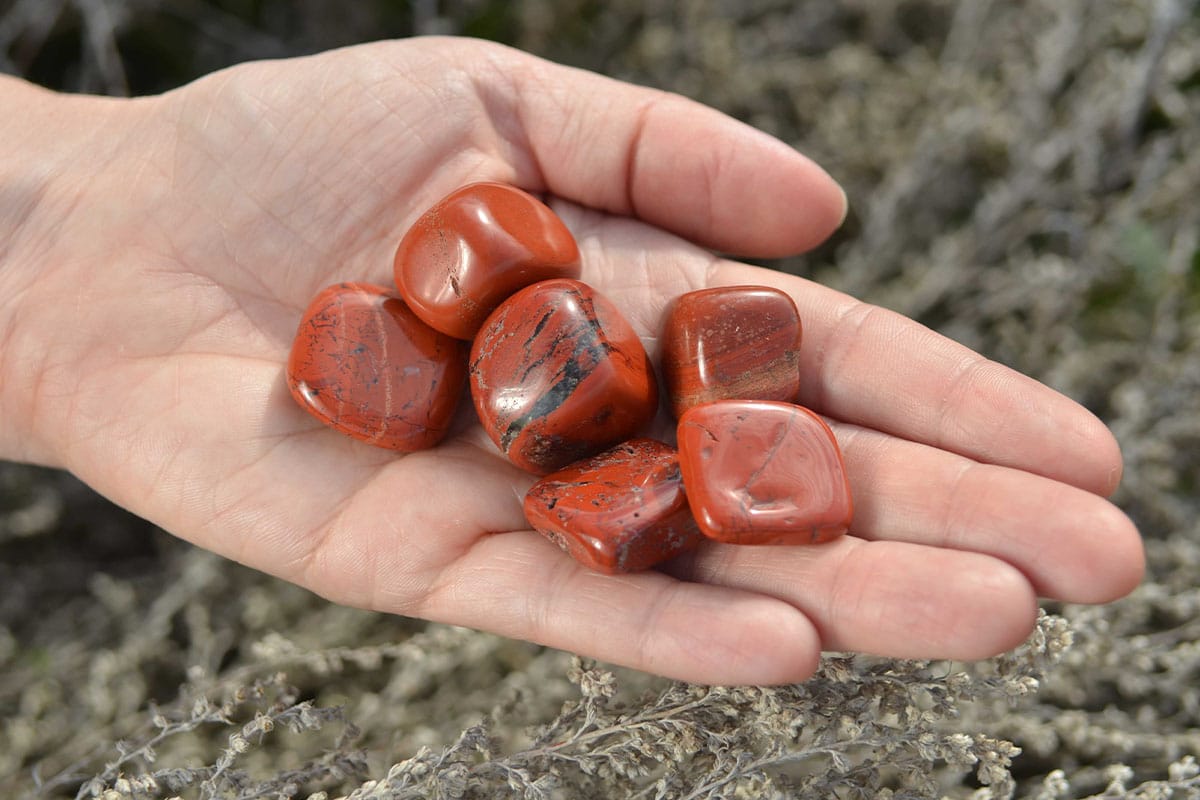 10 Best Crystals for Men & Masculinity [Complete Guide]