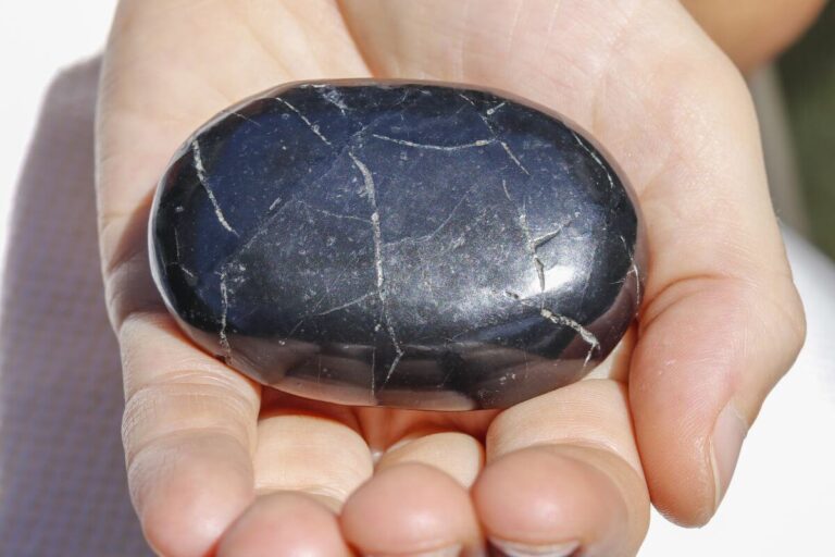 10 Best Crystals for Men & Masculinity [Complete Guide]