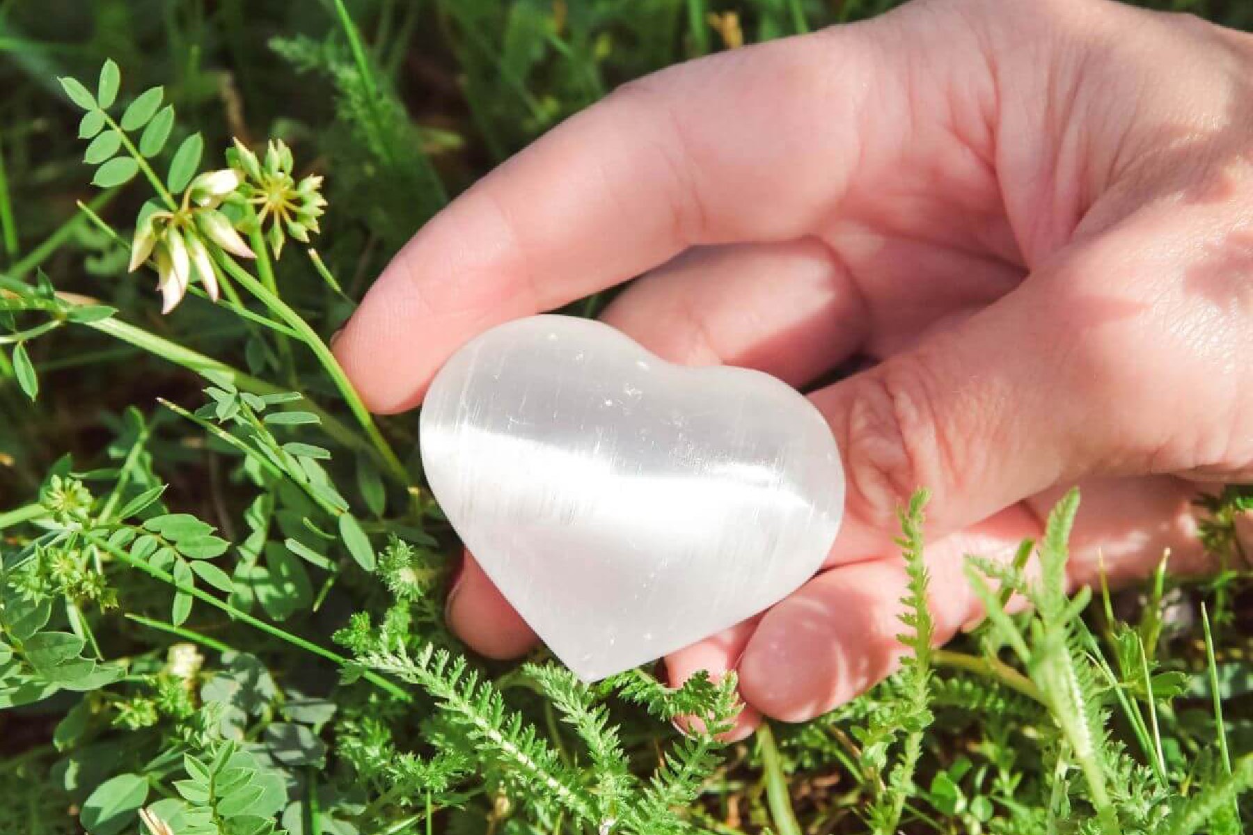 The 13 Best Heart Shaped Crystals to Buy: Uses & Benefits